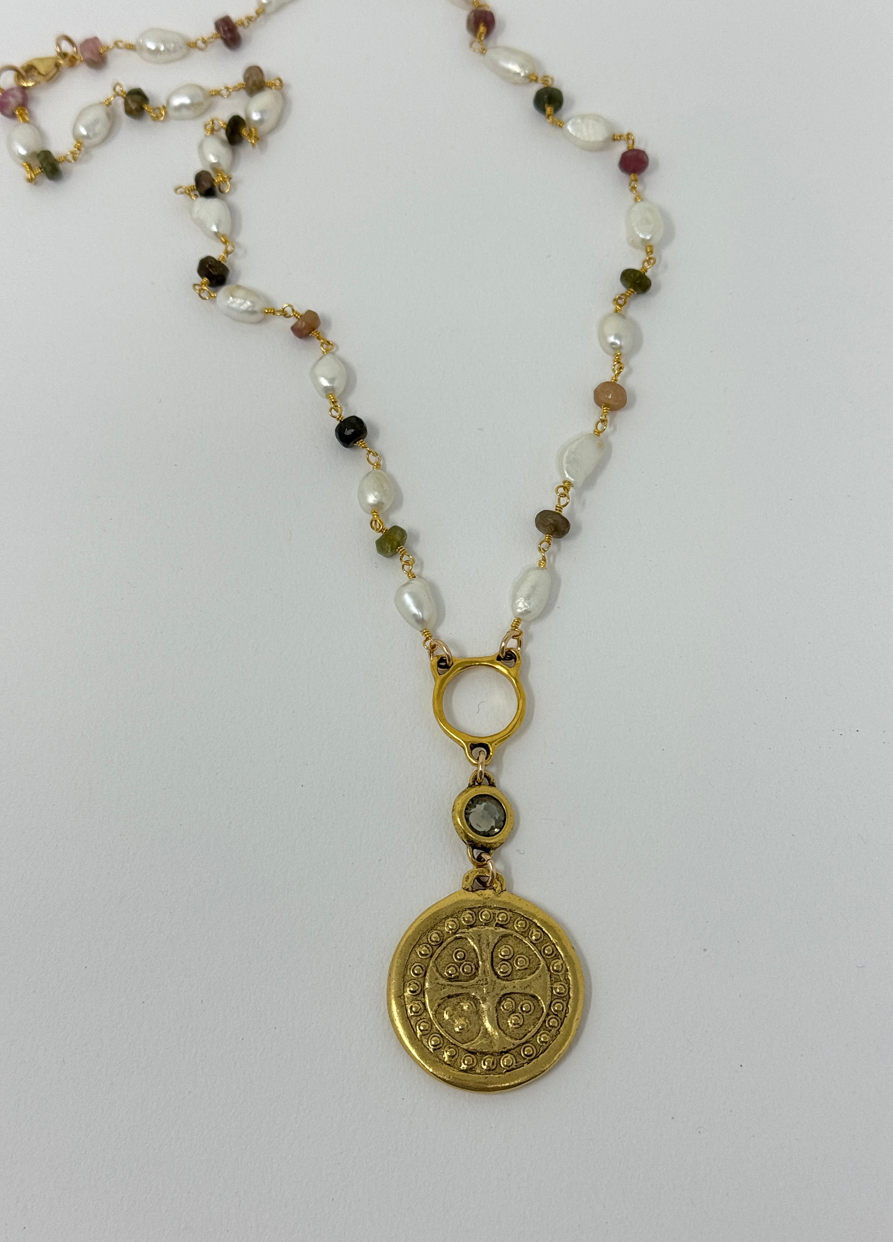 Queenie Necklace – Few Made